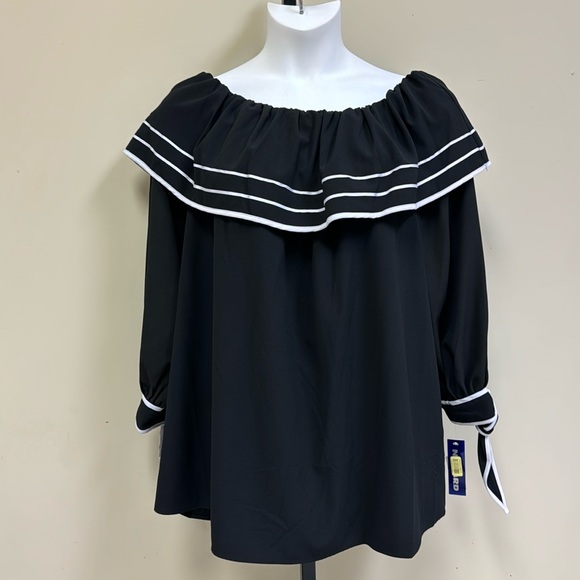Peter Nygard | Tops | Plus Size Peter Nygard Black Ruffle Top | Poshmark
